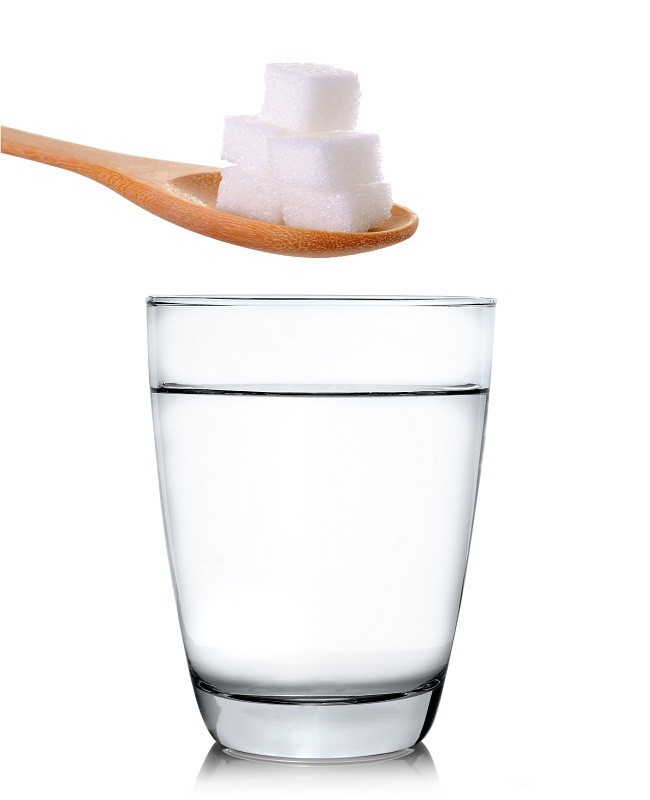 Disolver Azúcar Y Agua
